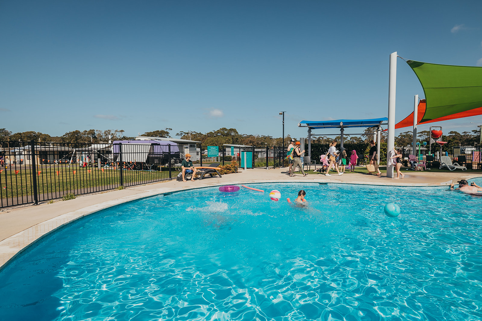 Swimming Pool | Holiday Haven Currarong