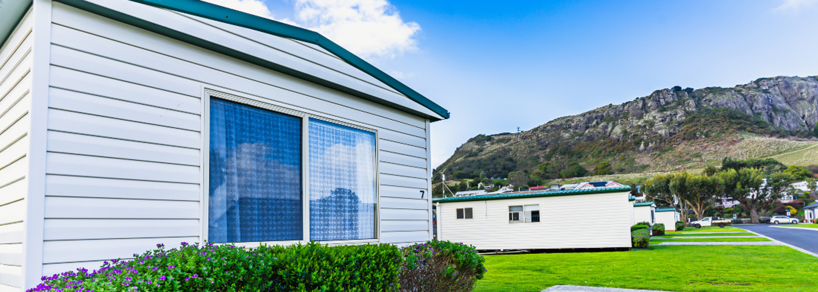 Family Cabin: Q/D - Sleeps 4 | BIG4 Tassie Getaway Parks Stanley