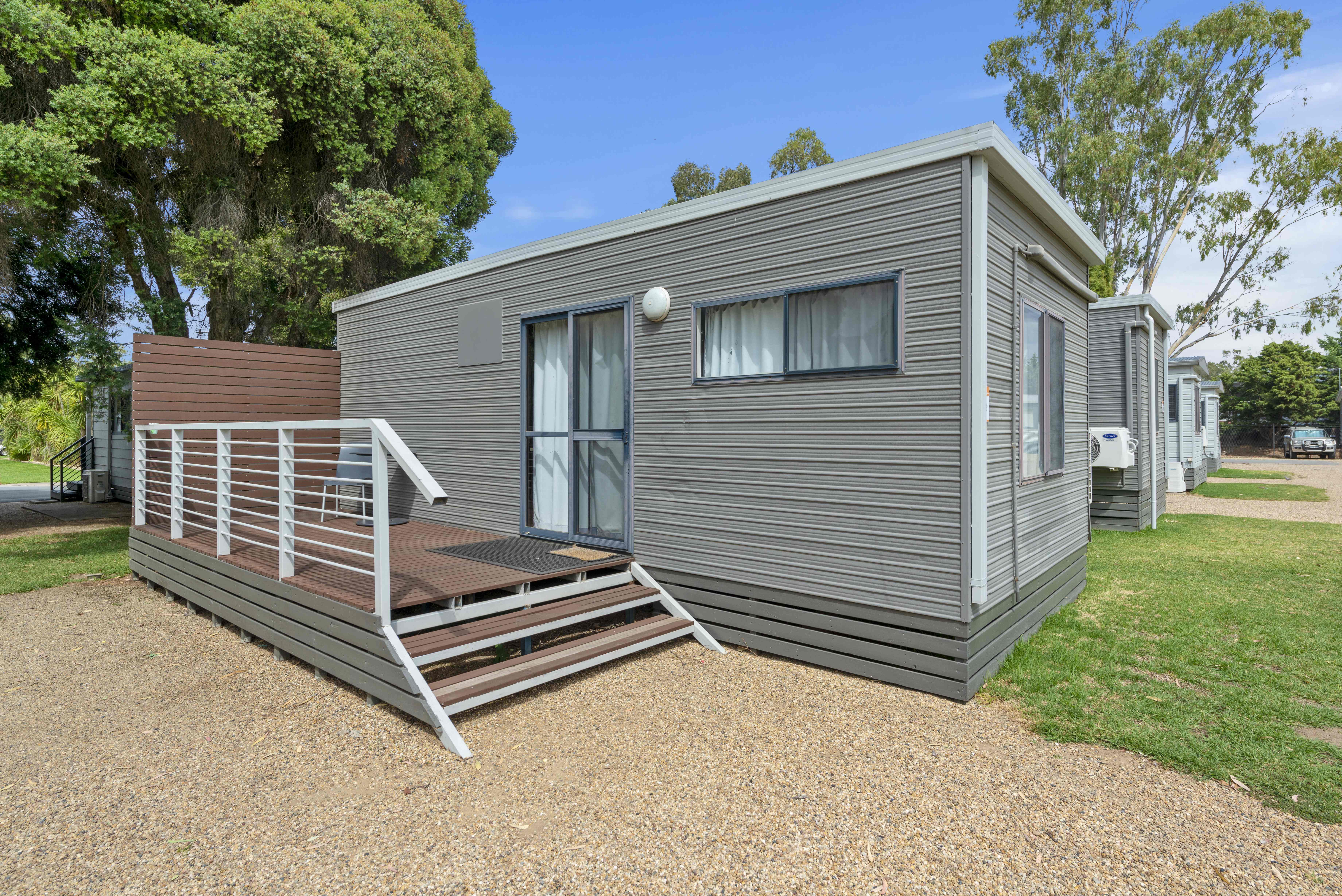 Studio Cabin | BIG4 Ingenia Holidays Wagga Wagga