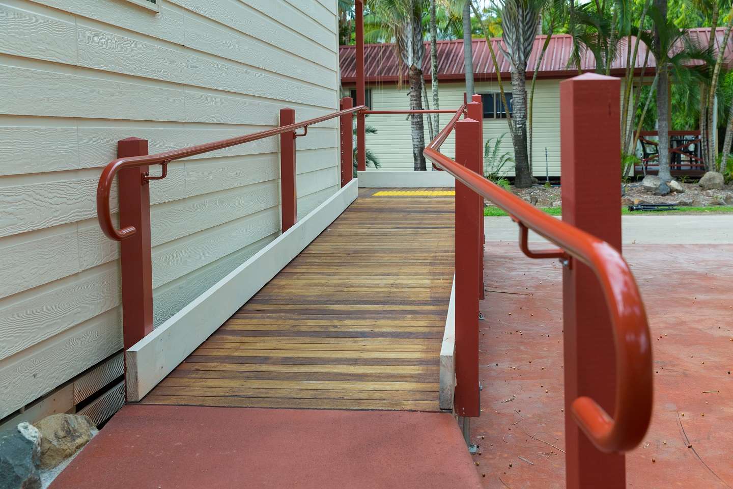 Accessible Deluxe Studio Cabin | BIG4 Adventure Whitsunday Resort