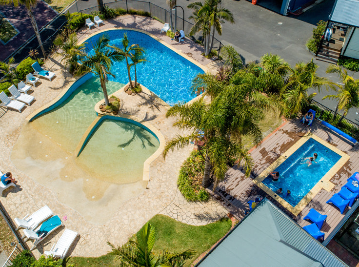 Solar Heated Pool | BIG4 Melbourne Holiday Park