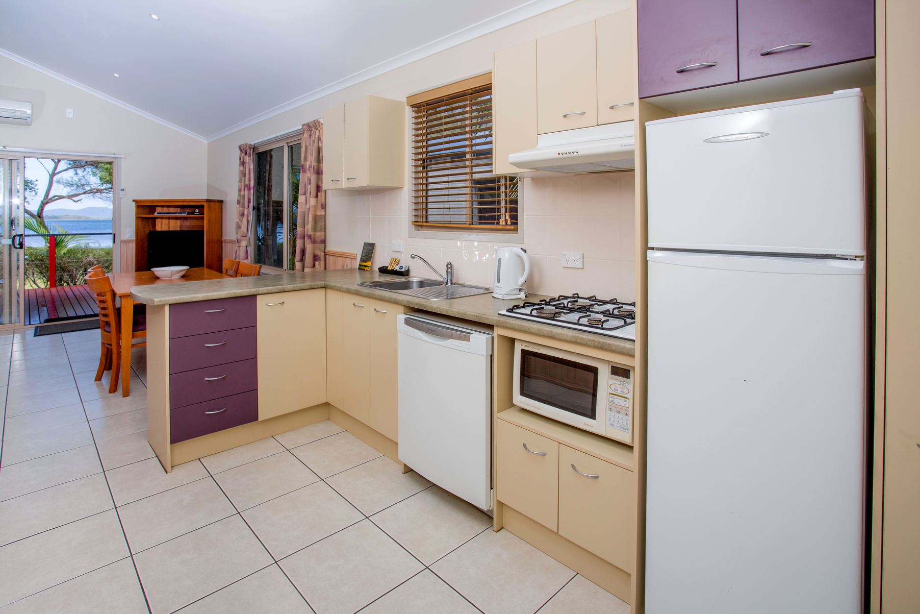 Accommodation | Lakeside Forster Holiday Park