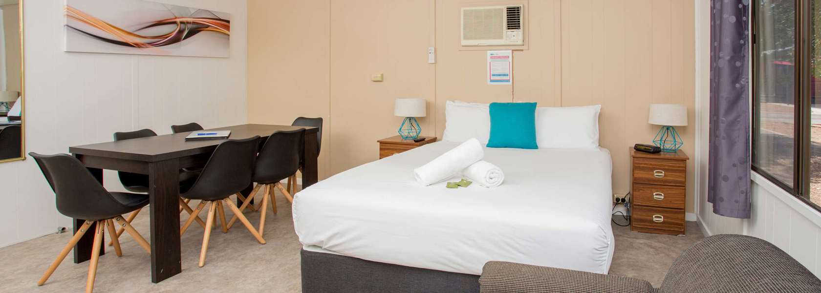 Standard Cabin (Sleeps 6) | BIG4 Shepparton Park Lane Holiday Park