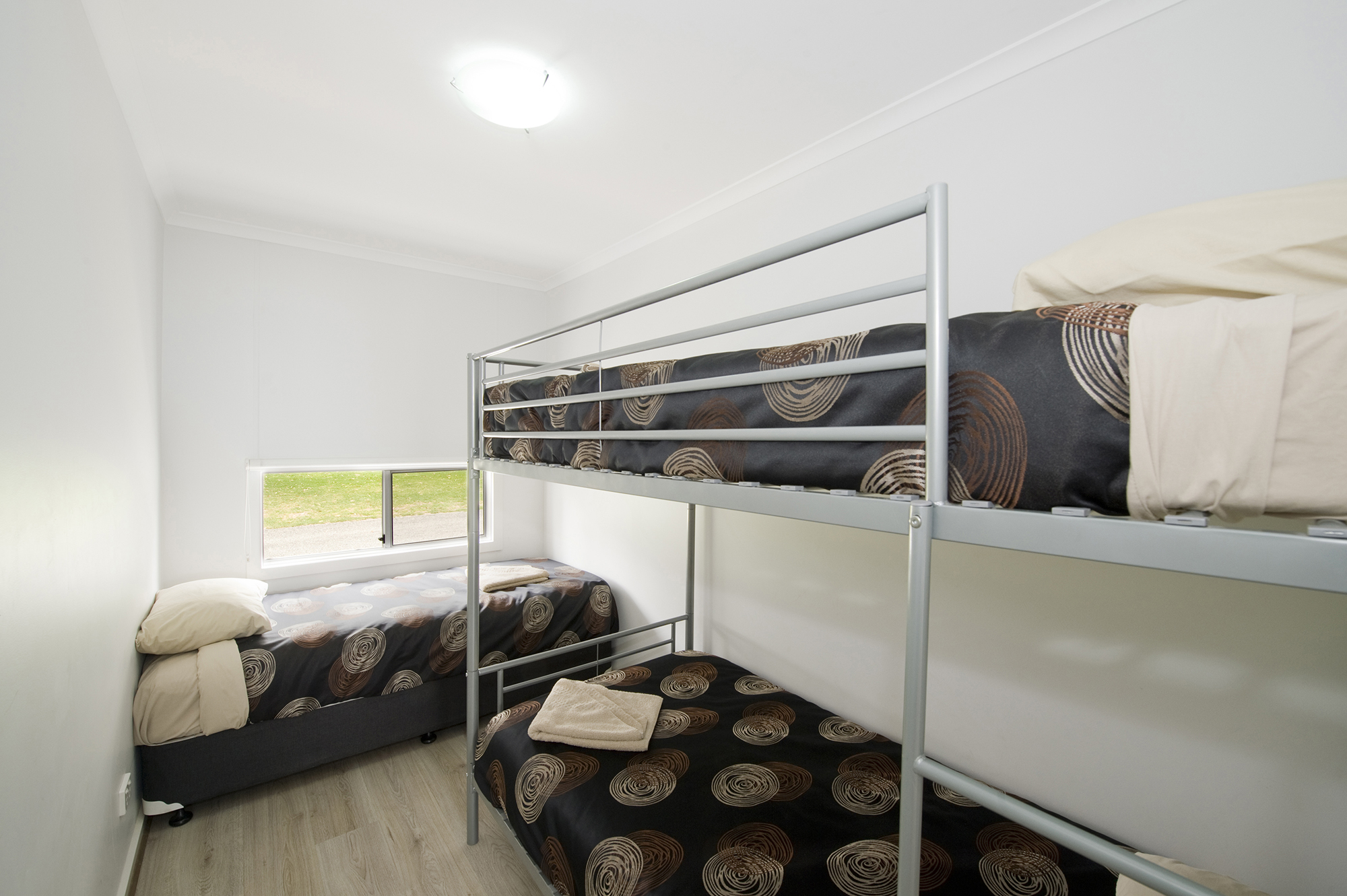 2 Bedroom Ocean View Unit - 5 Berth | BIG4 Port Hughes Holiday Park