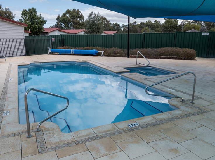Spa-Swimming Pool | BIG4 Perth Midland Tourist Park