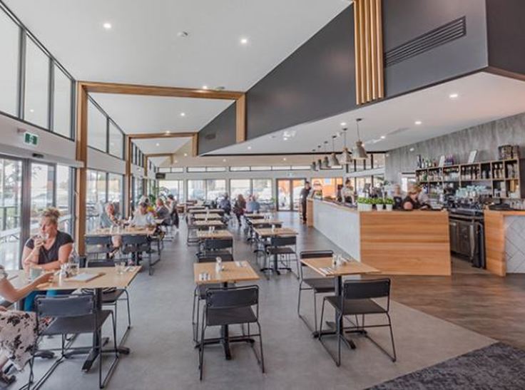 Parkside Bar and Kitchen | Tasman Holiday Parks - St Helens