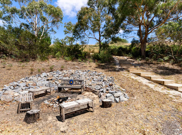 Communal Fire Pit | BIG4 Mount Compass Caravan Park