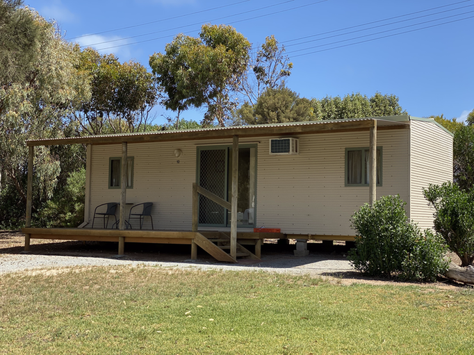 Accommodation | Elliston Caravan Park