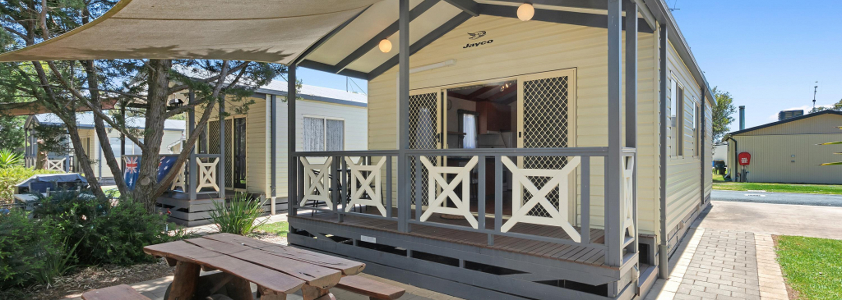 Bluegum Cabin - Sleeps 7 | BIG4 Moama Holiday Park