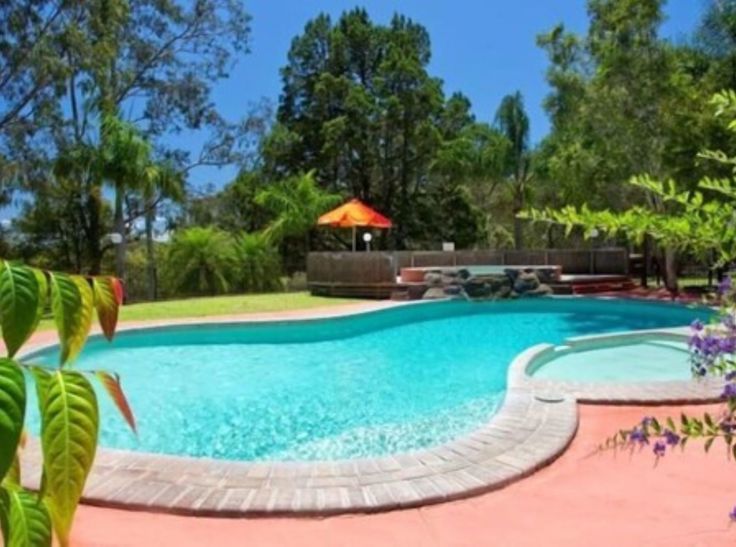 Lake View Pool | BIG4 Noosa North Shore